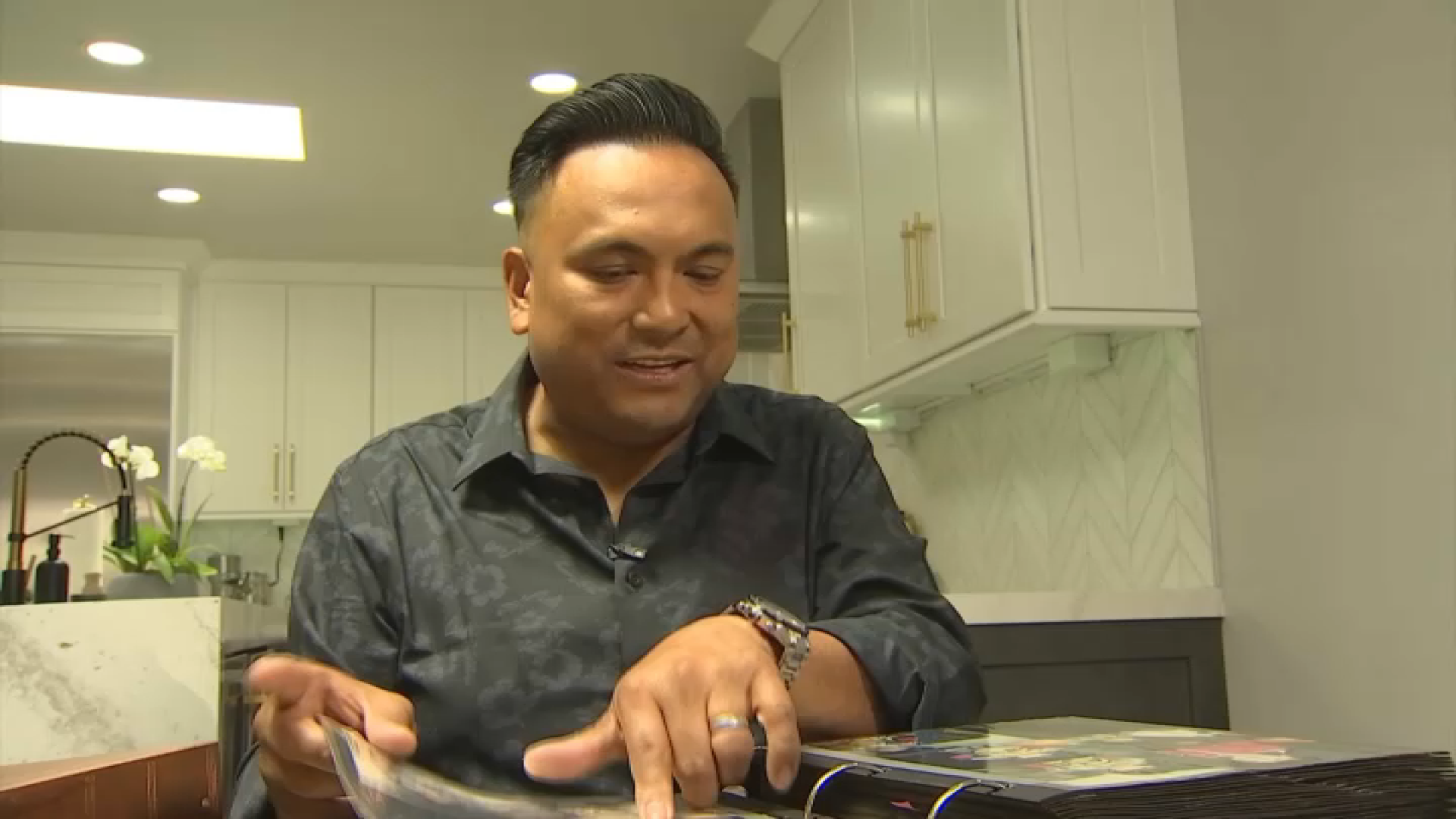 ‘I was born Franco Roman Valenzuela:' Warriors hype man wants to find ...