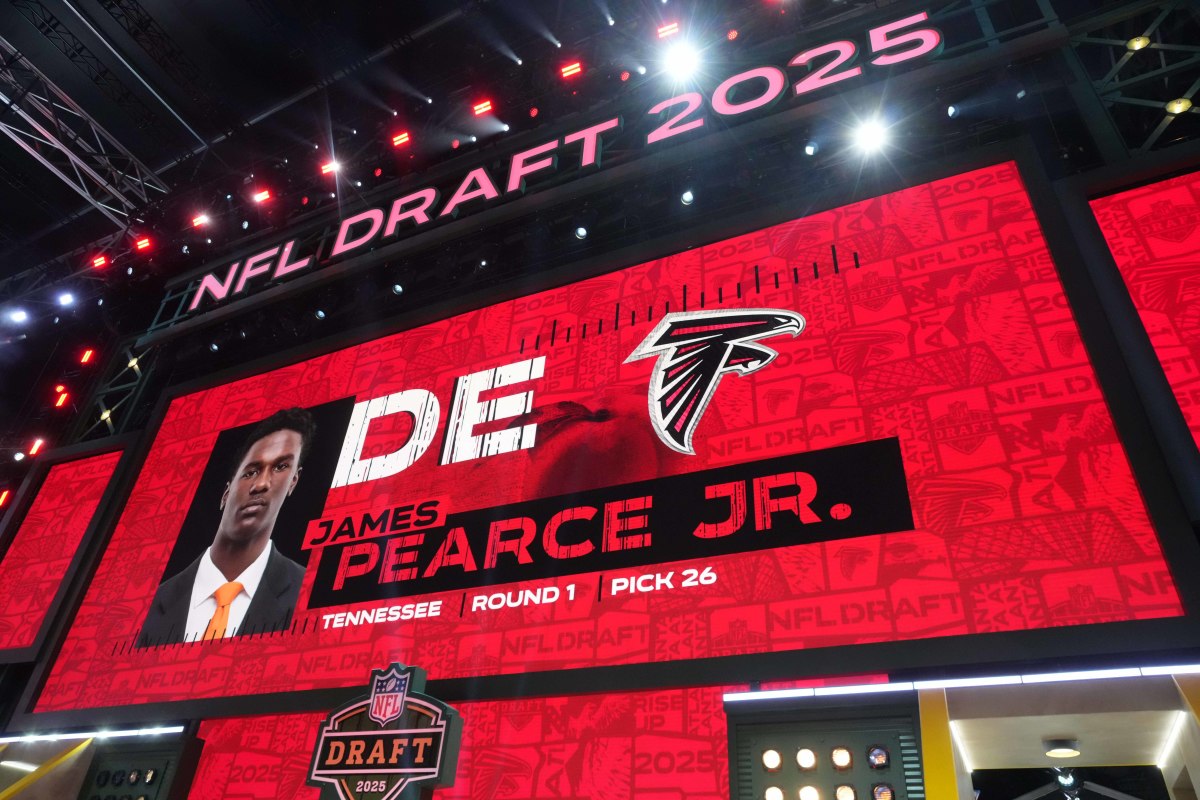 Atlanta Falcons James Pearce Jr. Faces Immense Pressure Heading Into ...