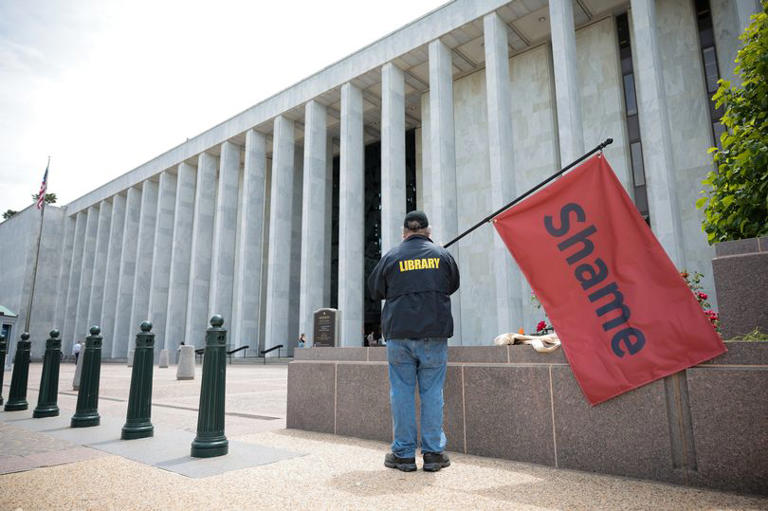 Republicans resist Trump's takeover at Library of Congress as party ...
