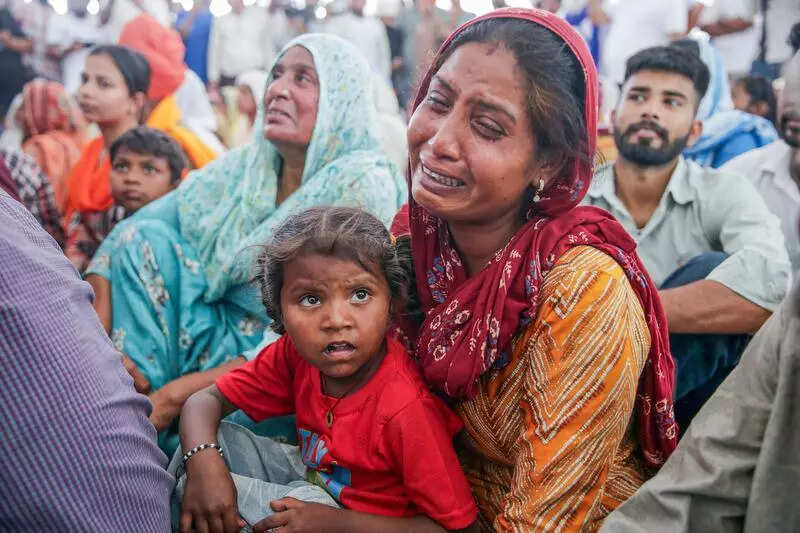 4 more die in Punjab hooch tragedy; toll now 27