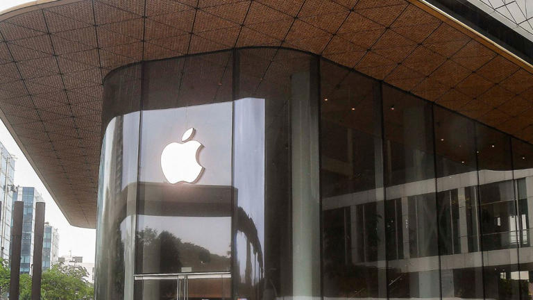 Will Apple Stop iPhone Production In India? Here's What Govt Official ...