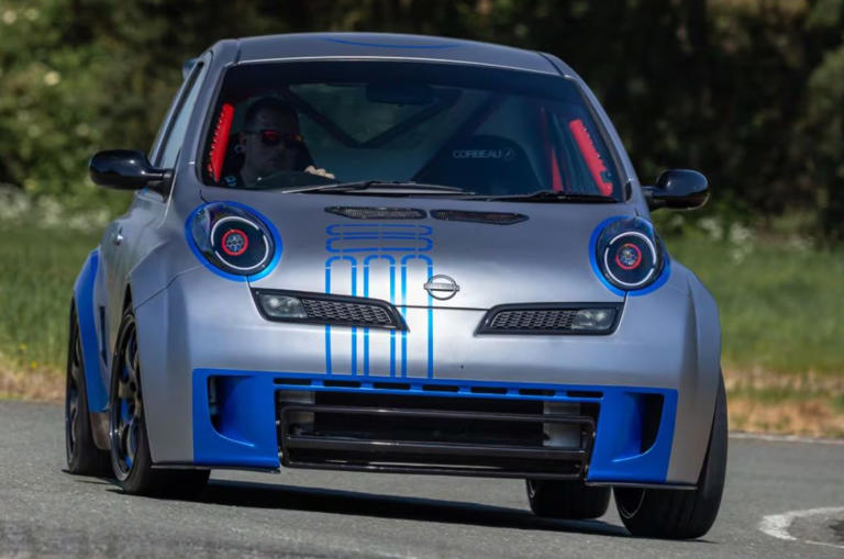 Nissan Micra R, la piccola ribelle con motore V6