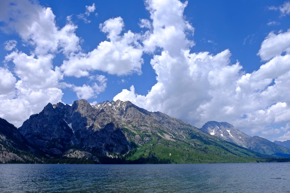 17 Luxury Towns Where Rich People Hide
