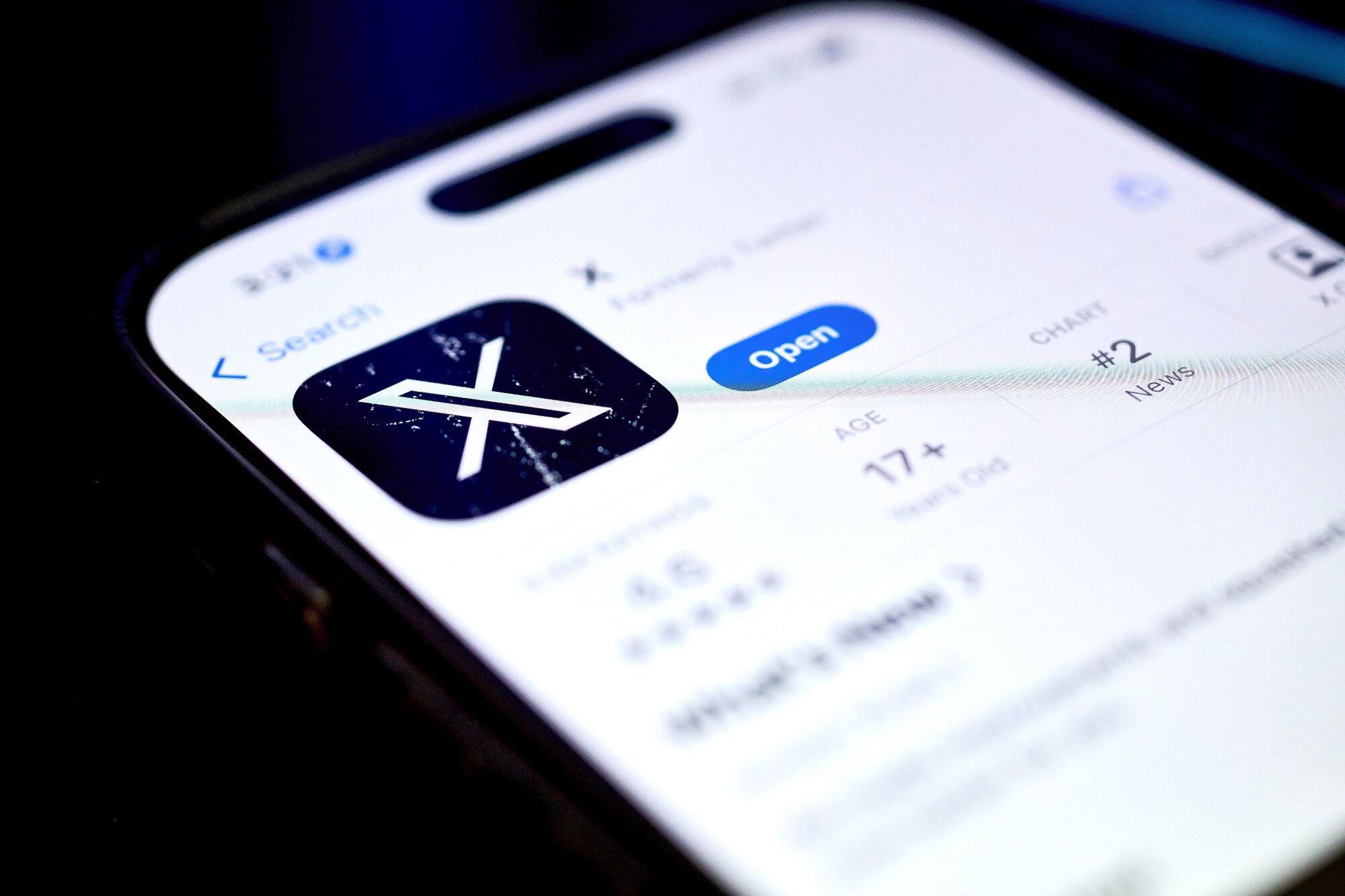 X Advertisers From Nestle to Shell Deny Musk’s Boycott Claims