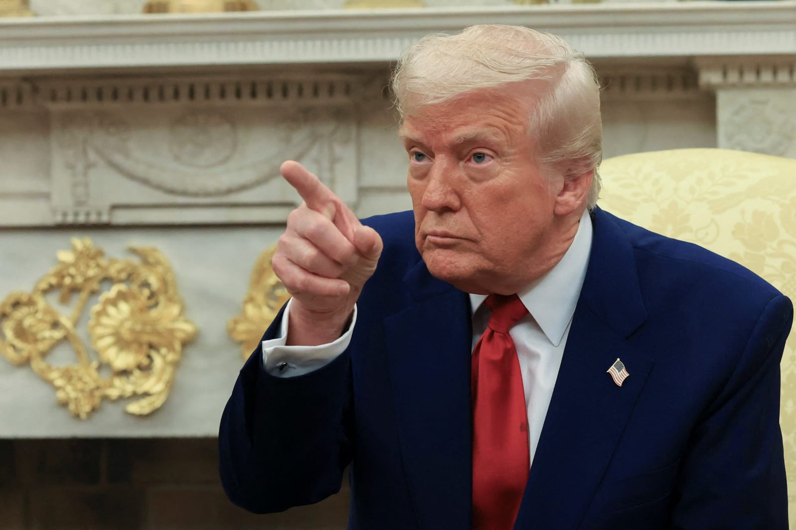 Ex-Republican alarmed by Trump's new 'propaganda poster': 'Scowling ...