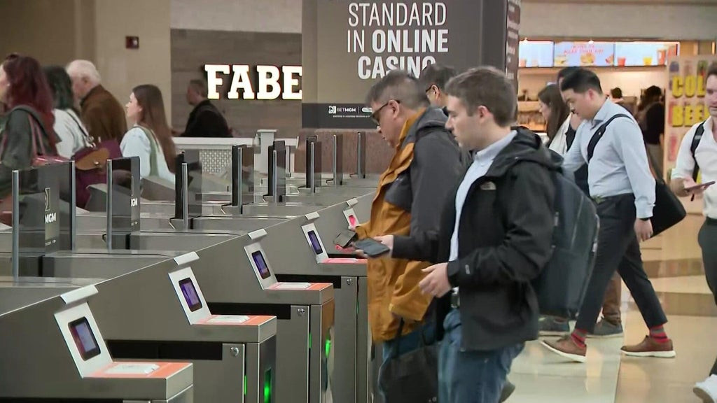 How NJ Transit riders are preparing for possible rail strike