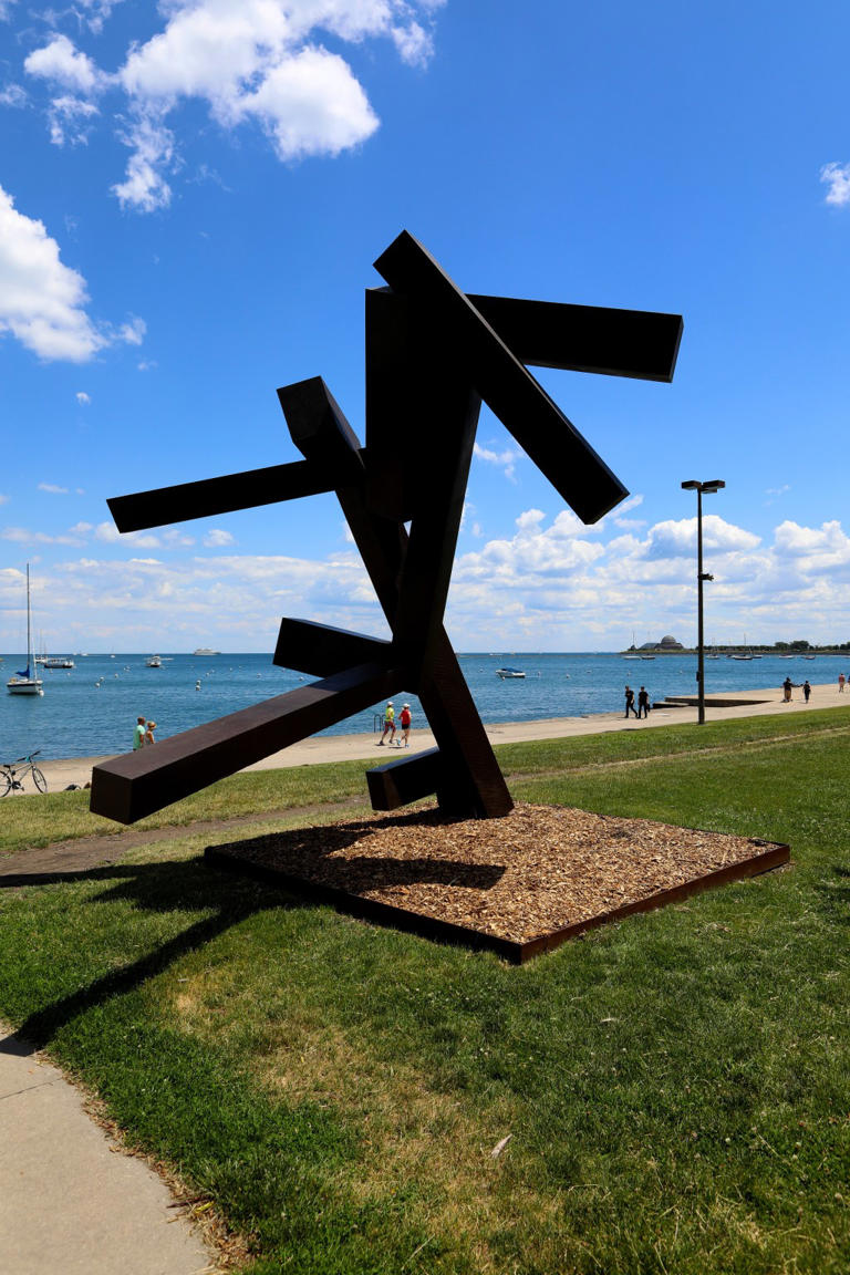 Hollywood legend Michael Ovitz discovered a cousin through buying his art