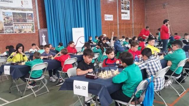 Igor Glek gana en un torneo con aroma a vino