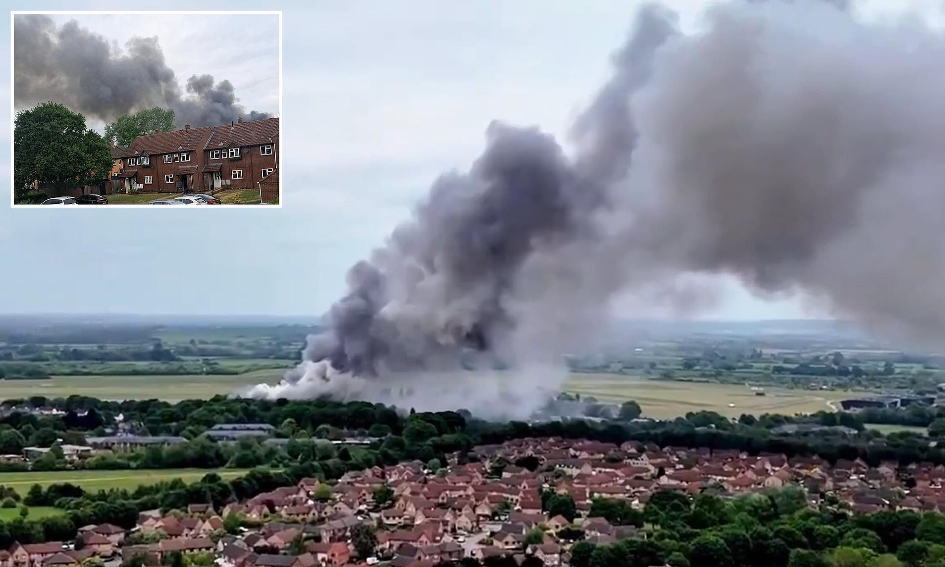 Bicester fire: Explosions heard as blaze rips through former RAF base ...