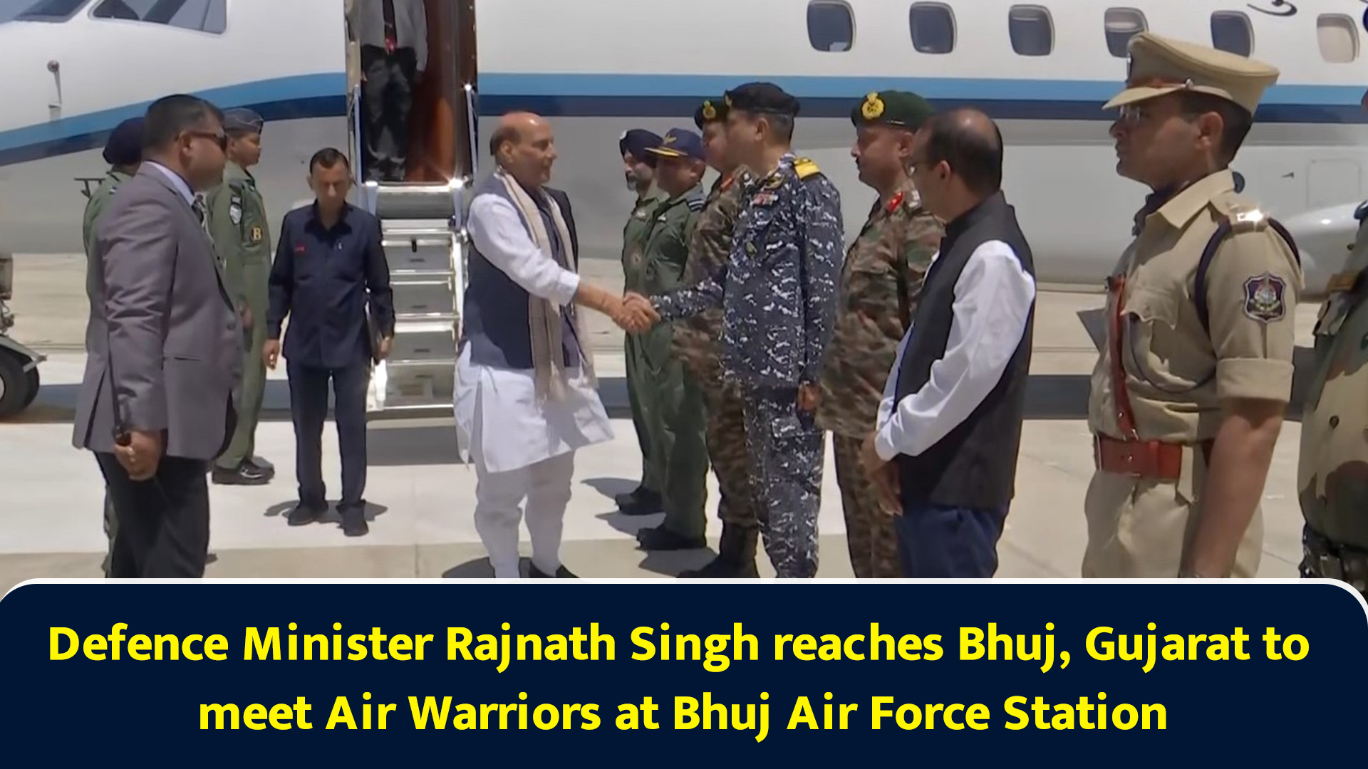 Defence Minister Rajnath Singh reaches Bhuj, Gujarat to meet Air ...