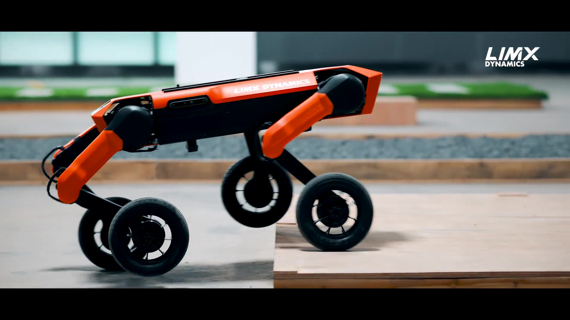 LimX Dynamics Launches First Wheeled Quadruped Robot W1