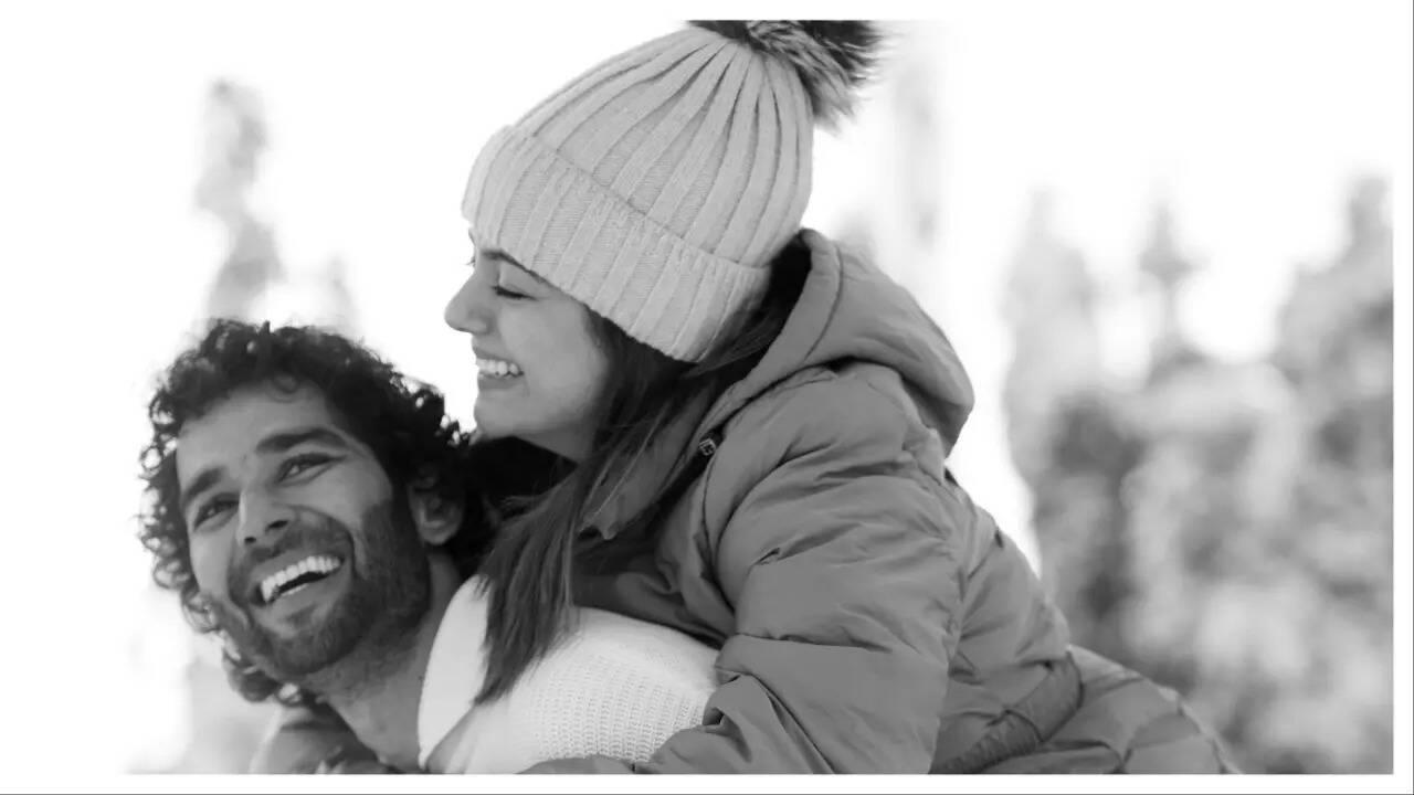 Priyansh Jora and Rishma Rochlani get engaged, wedding set for later ...