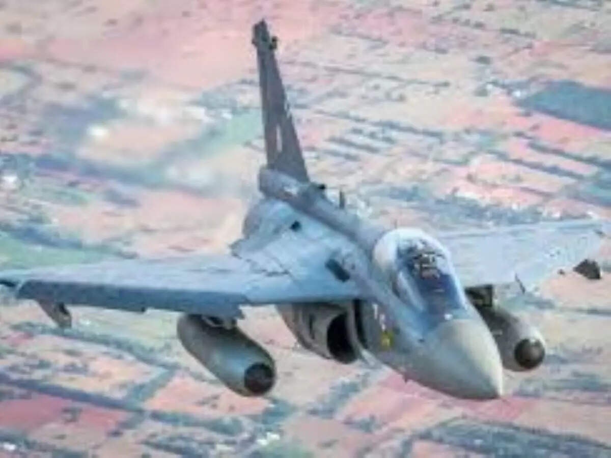 India will become self-reliant in fighter jet manufacturing in next few ...