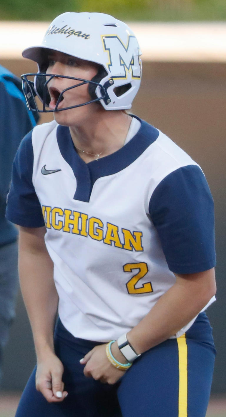 Michigan softball opens 2025 NCAA Tournament with rally for 4-3 win ...