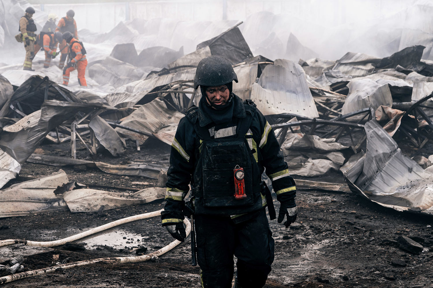 In a haze of confusion, Ukraine and Russia finally begin direct talks ...