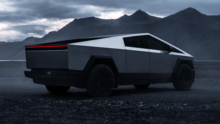 Are Brand-New Tesla Cybertrucks Rusting in the Rain?