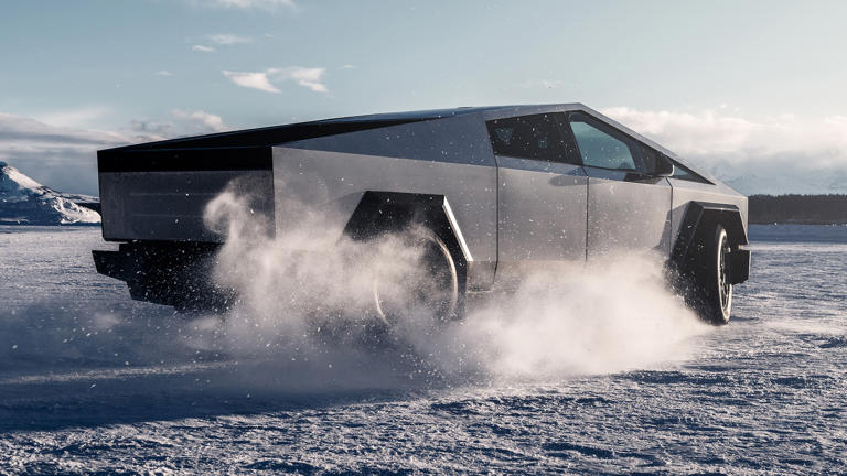 Are Brand-New Tesla Cybertrucks Rusting in the Rain?