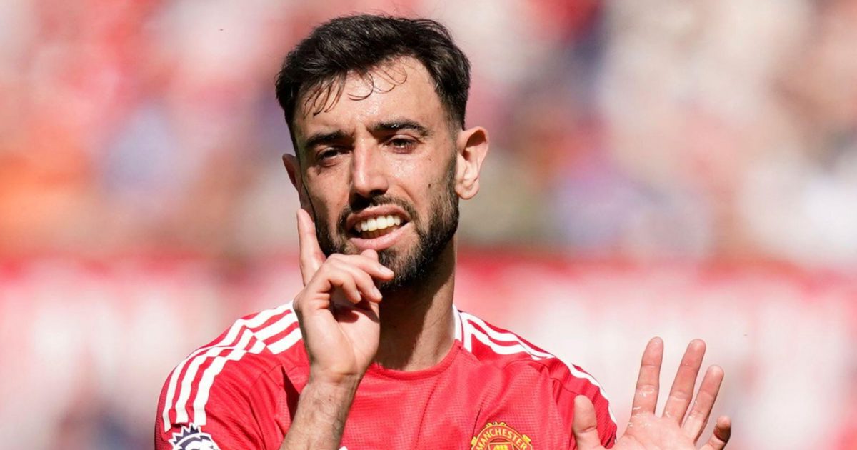 Fernandes sale key to Man Utd striker transfer as Red Devils could ...
