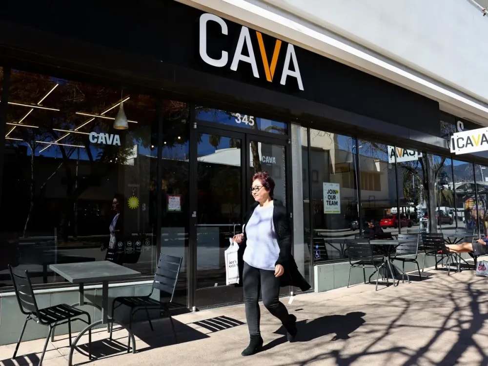 Cava Stock Falls As Q1 Margin Pressures Weigh, But Retail Bets On ...