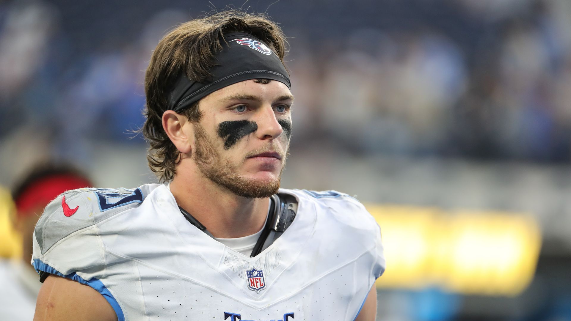 Jack Gibbens already at home in Patriots’ veteran linebacker group