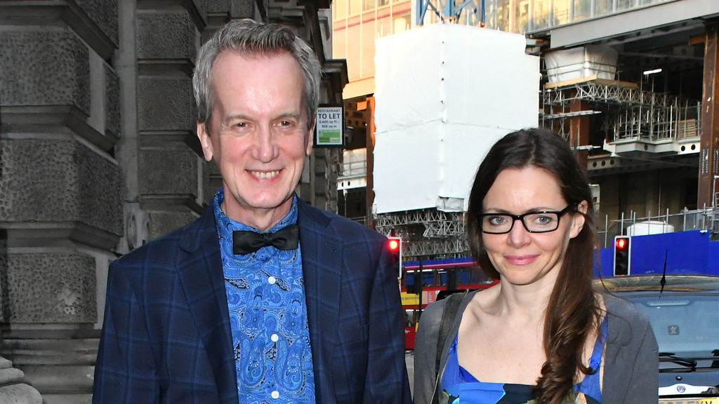 Frank Skinner marries partner Cath Mason after 24 years together