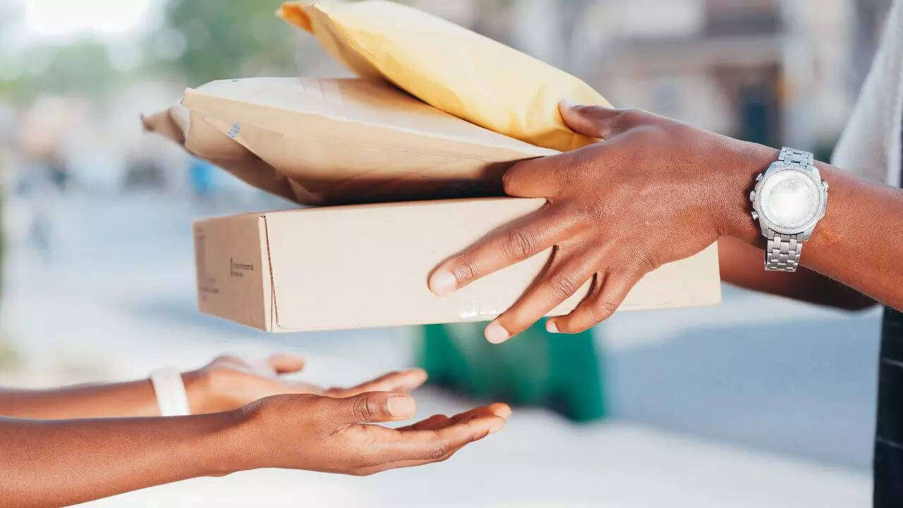 What is the delivery box scam, and how scammers are using your parcel ...
