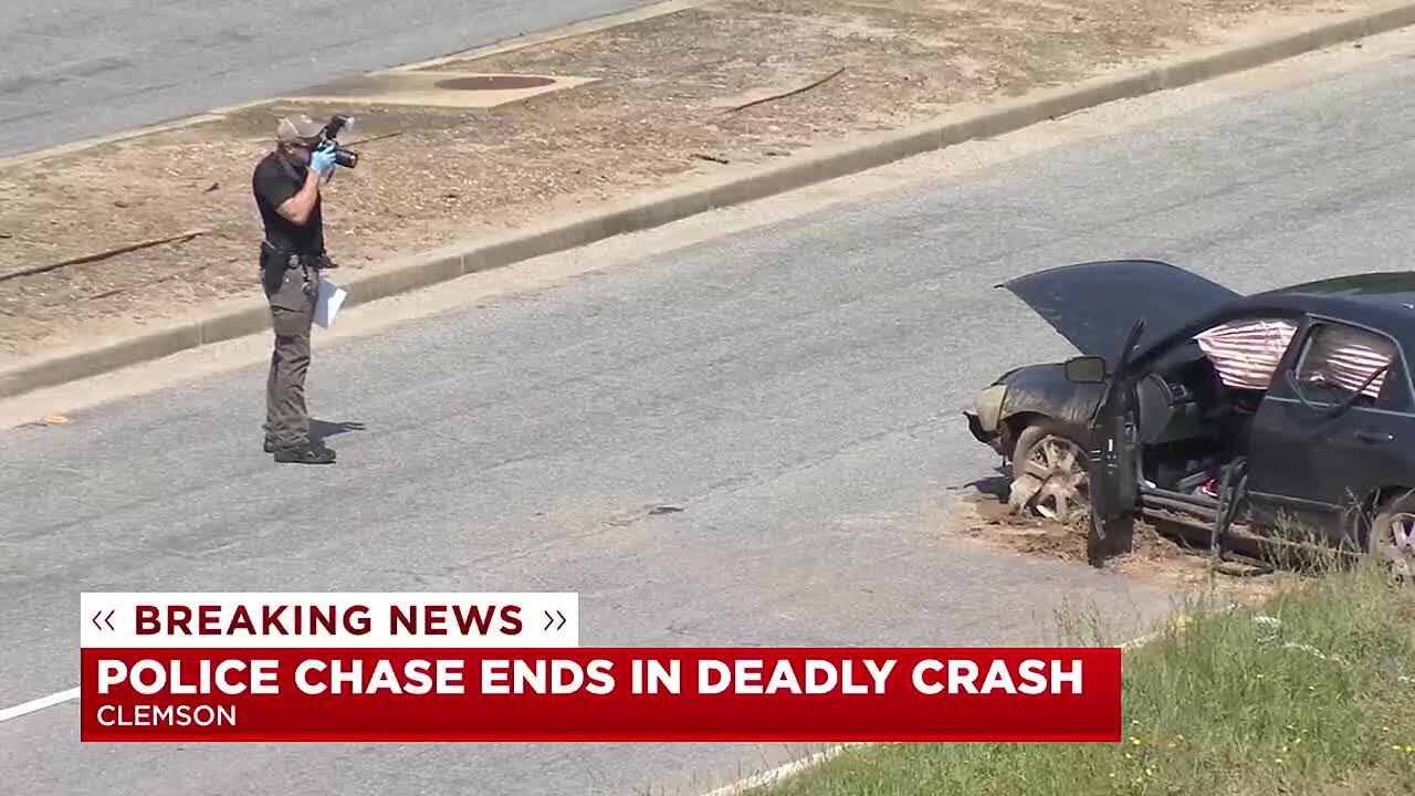 Coroner: Driver shot himself following police chase through Clemson