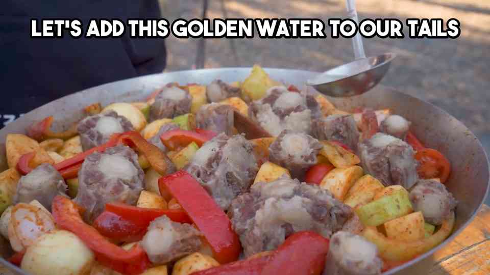 Beef Tails with Vegetables roasted under the lid