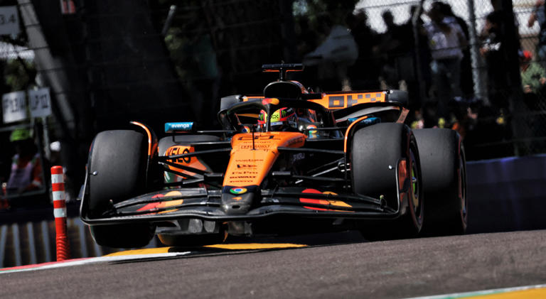 GP di Imola, libere 1: la McLaren comanda con Piastri e Norris, Hamilton quinto, Leclerc confuso ...