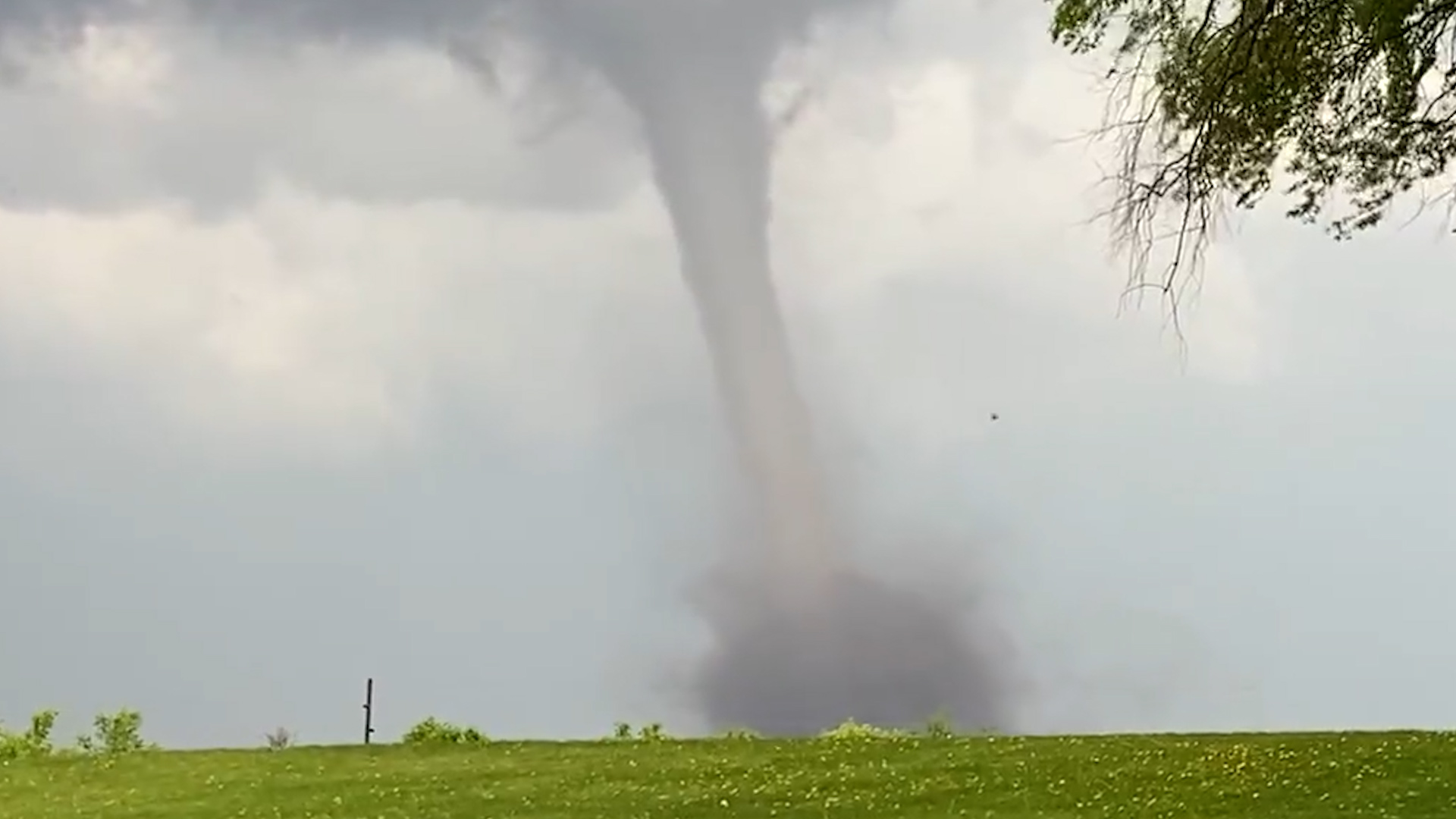 Tornadoes touch down in Wisconsin