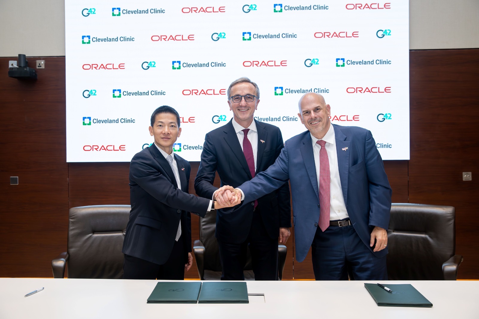 Oracle, Cleveland Clinic, G42 announce strategic partnership to launch ...