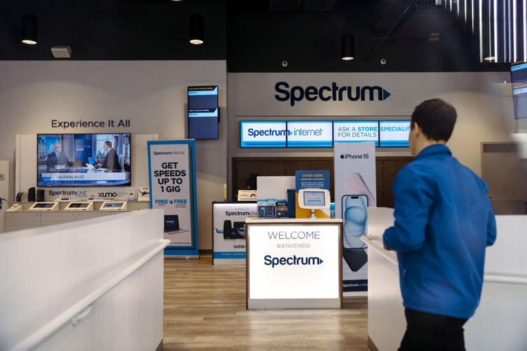 Charter Agrees to Combine With Cox in $34.5 Billion Deal