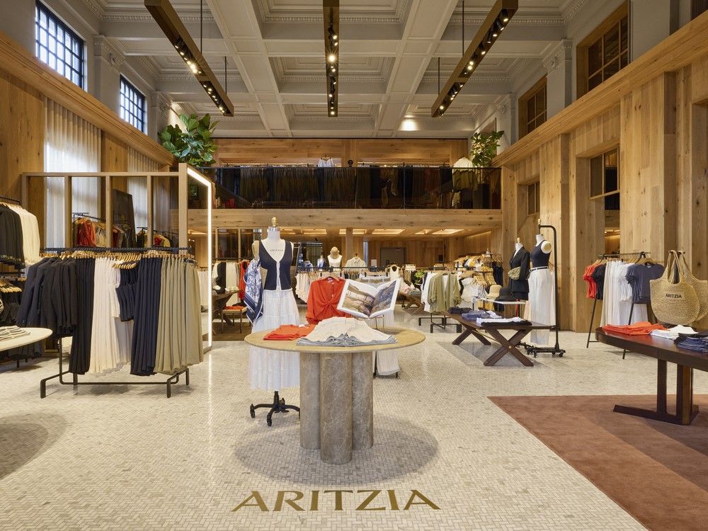Aritzia opens two new stores in Metro Vancouver on the same day