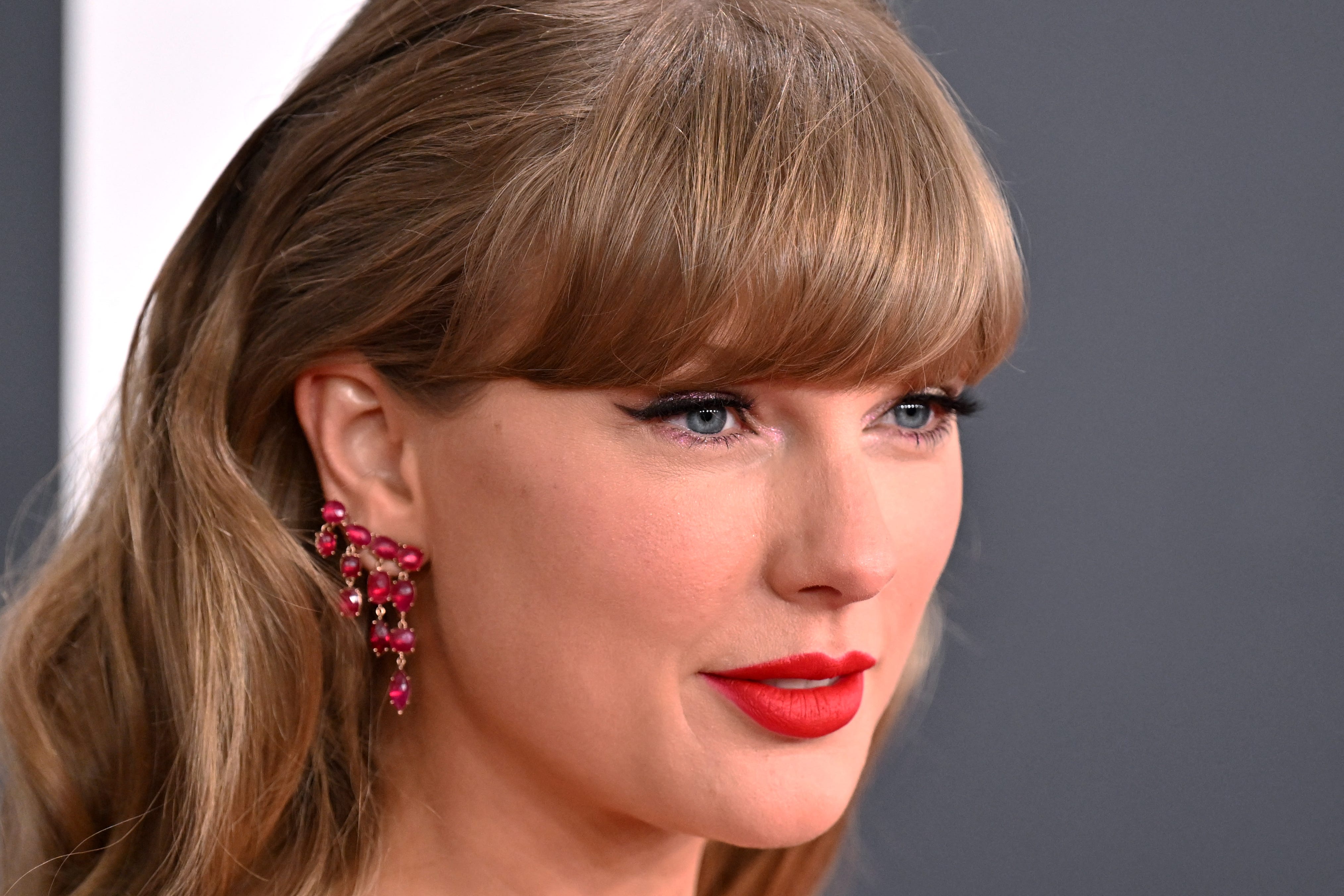 Taylor Swift owns her music catalog following masters controversy with ...
