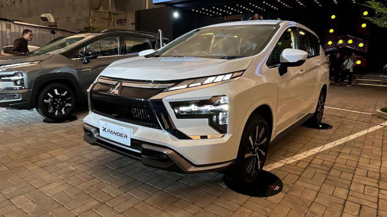 Mitsubishi Luncurkan Xpander dan Xpander Cross Terbaru, Harga Mulai Rp270 Jutaan