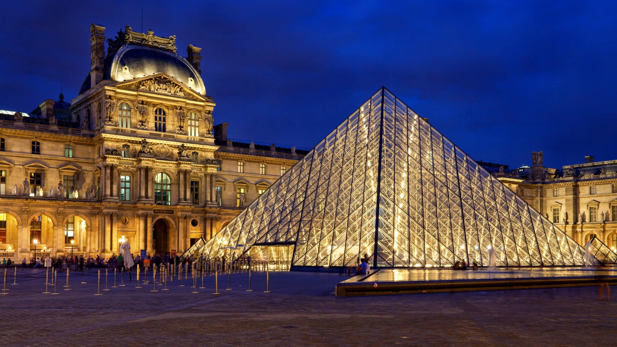 What You Need to Know Before Visiting The Louvre Museum