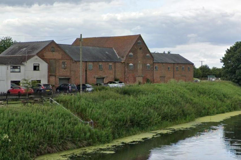 Plan to partially demolish and convert disused warehouse in village ...