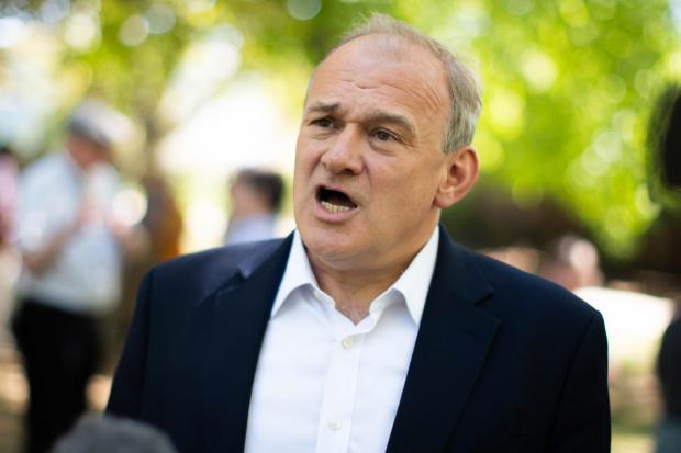 Ed Davey pays 'heartbreaking' tribute to the 3 killed in Bicester ...