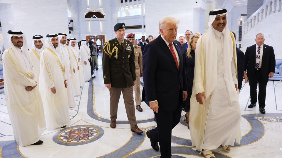 Israel begins extensive Gaza ground operation after intense airstrikes ...