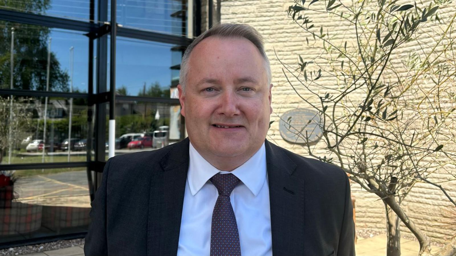 Badenoch rules out 'any coalitions' with Reform - as Welsh Tory leader ...