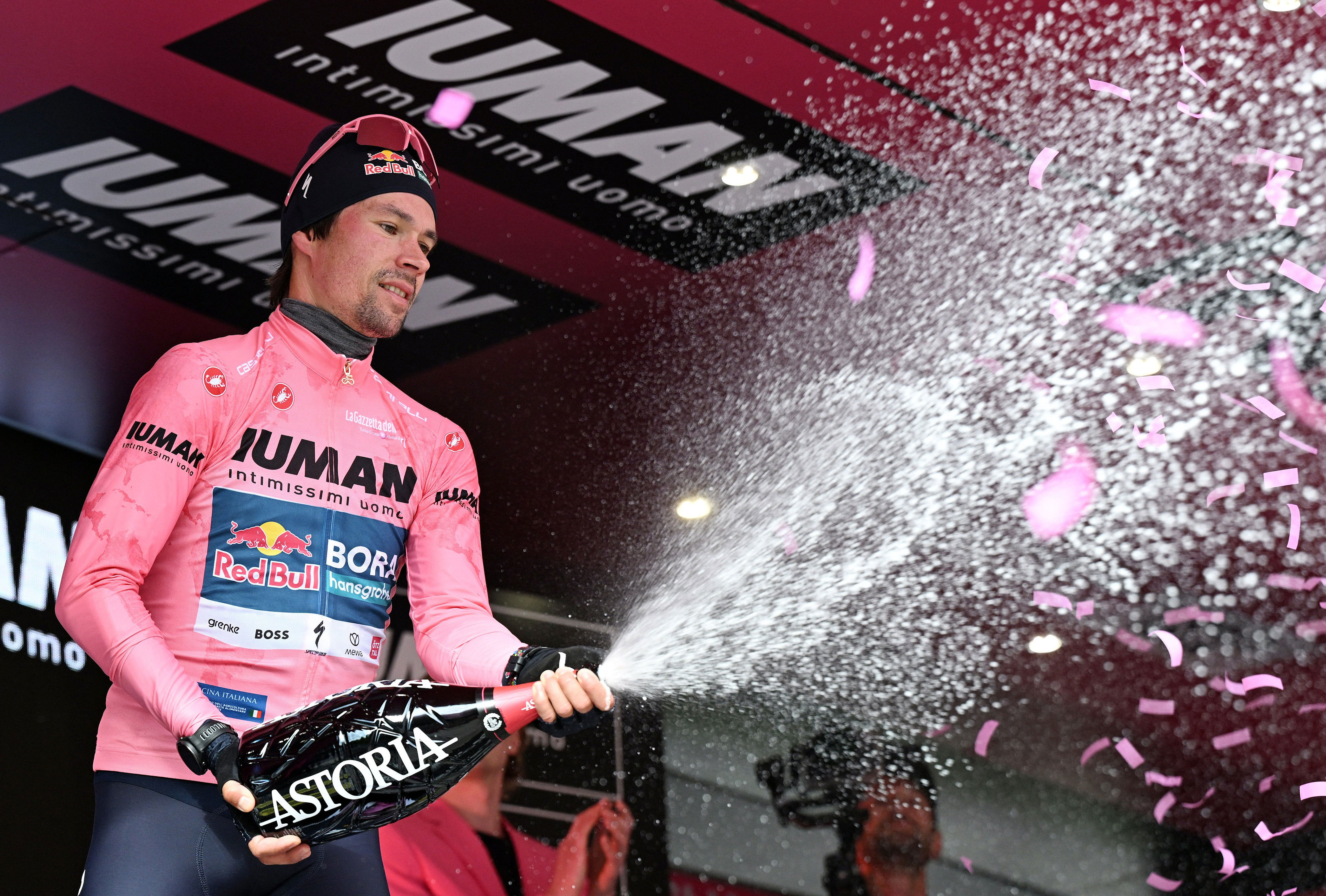 Giro d’Italia 2025 LIVE: Stage 7 result and updates as Juan Ayuso makes ...
