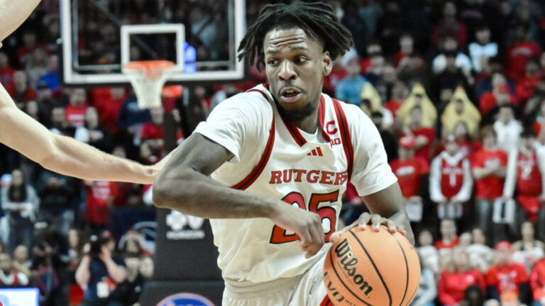 Top 5 Players Who Committed in the CBB Transfer Portal This Week
