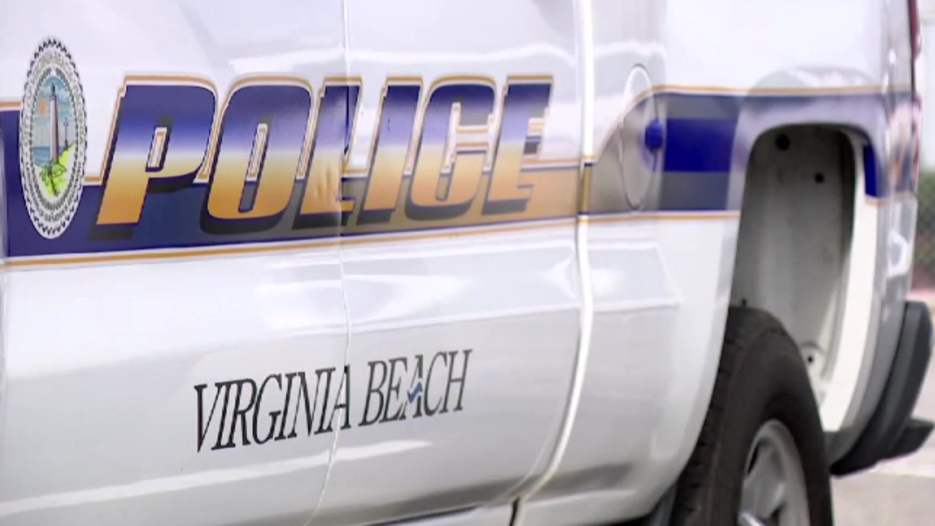 Virginia Beach police arrest high school student for bringing knives on ...