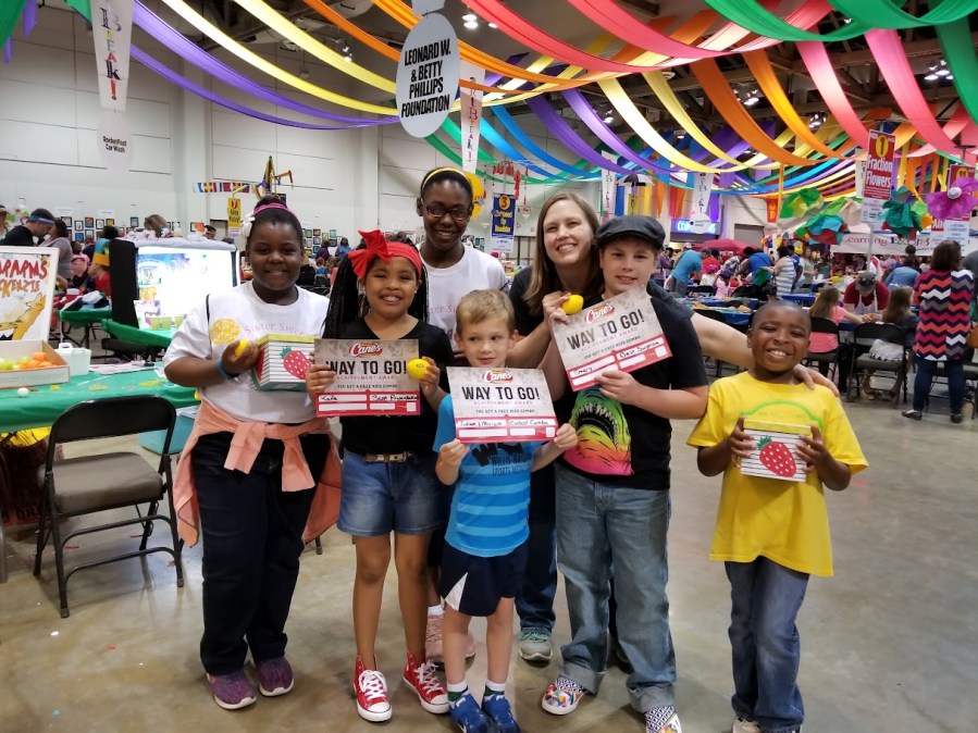 Win up to $150 in ‘Best of the Zest’ lemonade contest