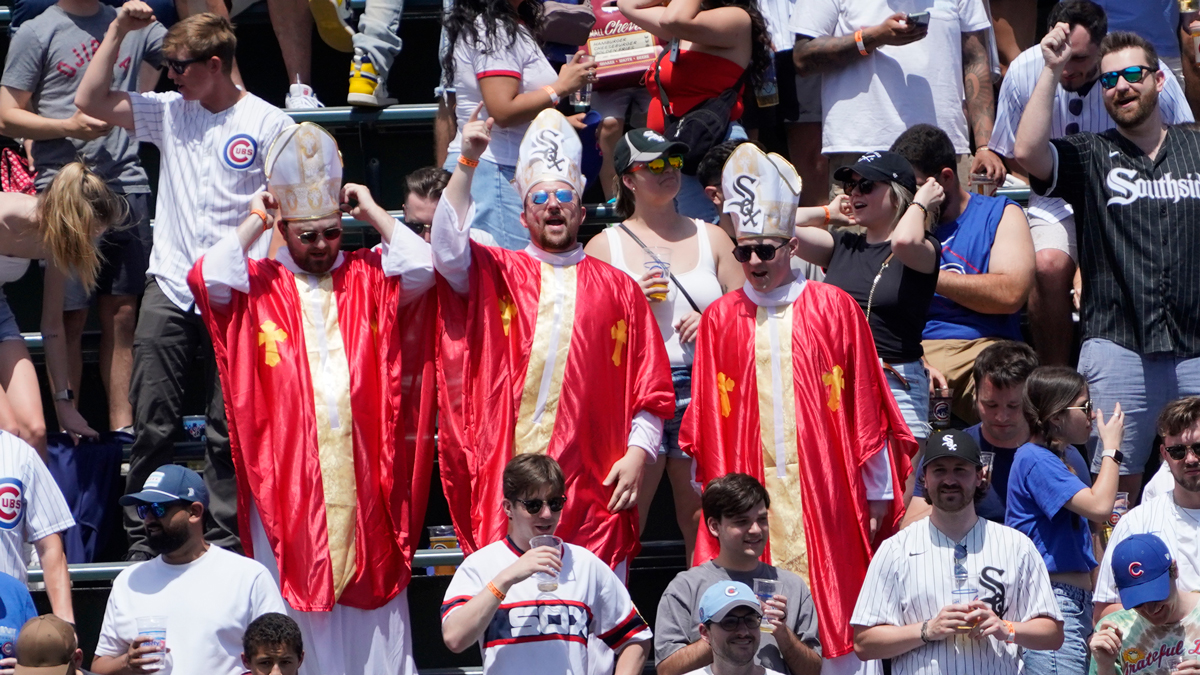 White Sox fans dress up as the Pope during Cubs game
