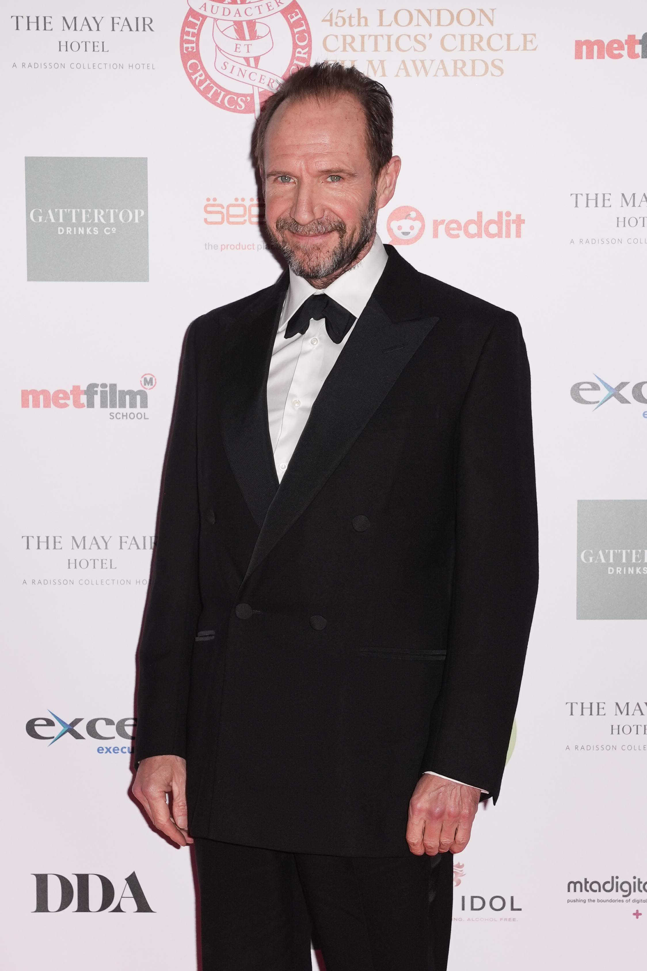 Ralph Fiennes to play villain President Snow in new Hunger Games film