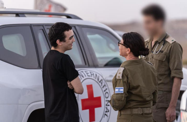 Terrorists dressed as women transferred Edan Alexander across Gaza ...