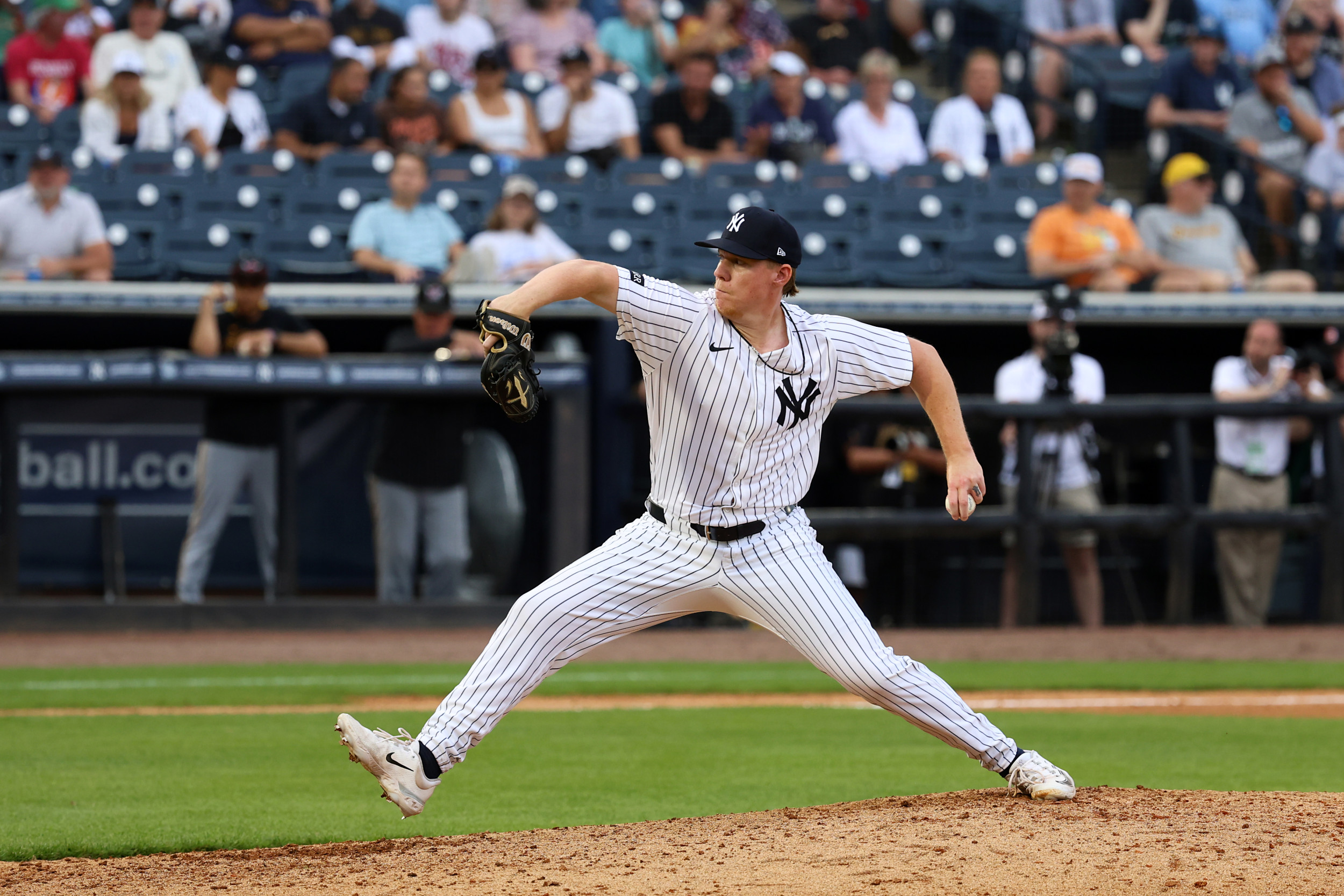 Yankees Make Trade, Send Pitcher to NL Central Club