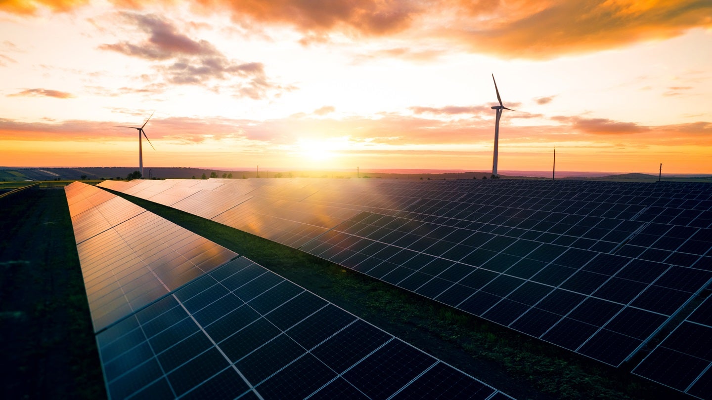 UAE-US collaborate to develop 15GW of clean energy projects by 2035