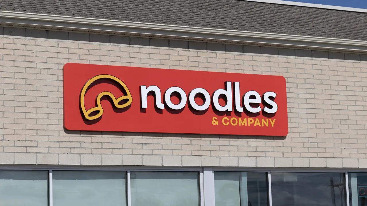 Noodles & Company to close more locations: Doomed list now up to 21 as ...